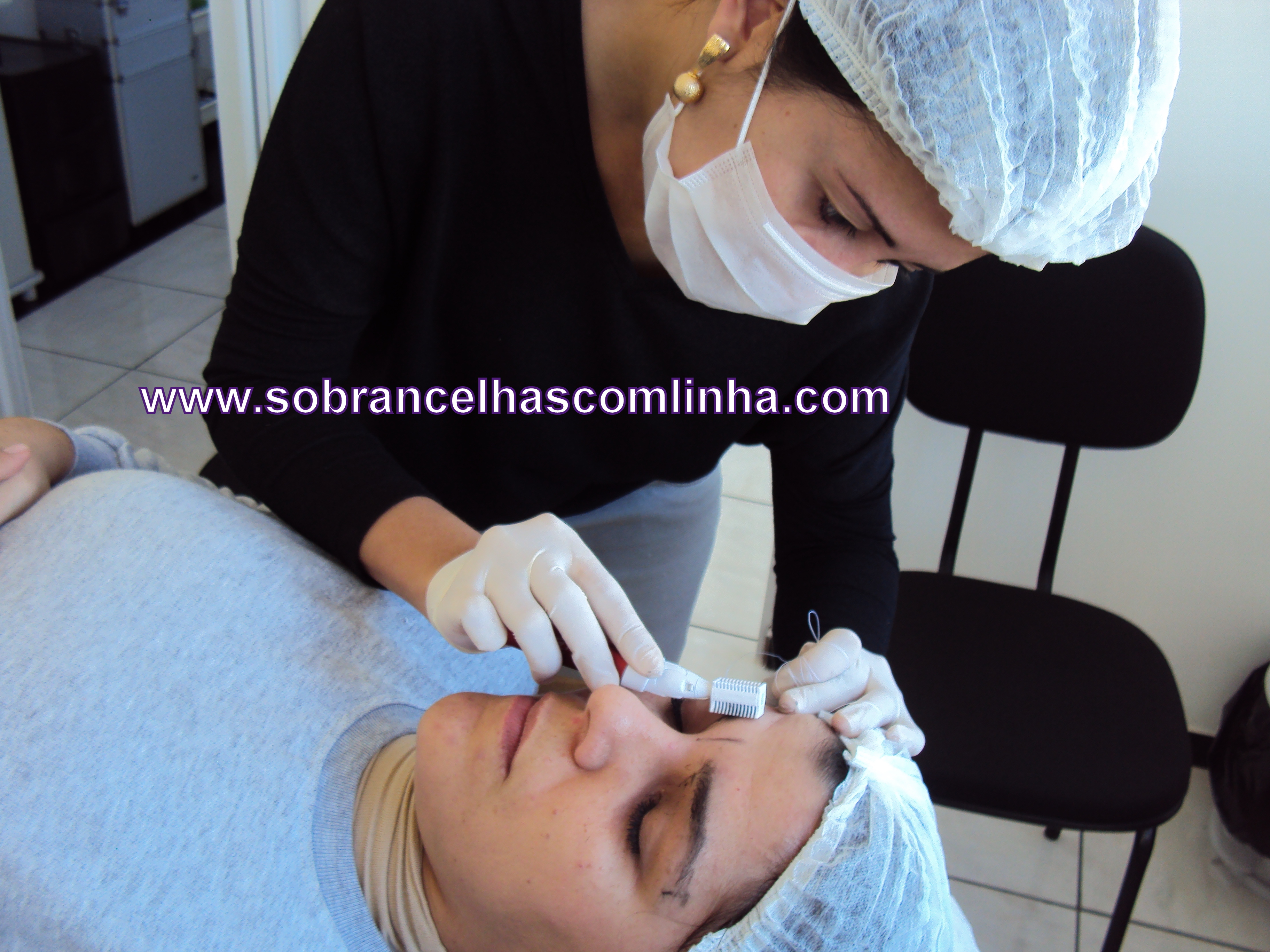 Curso Design De Sobrancelhas E Depilação Com Linha Julho 2013